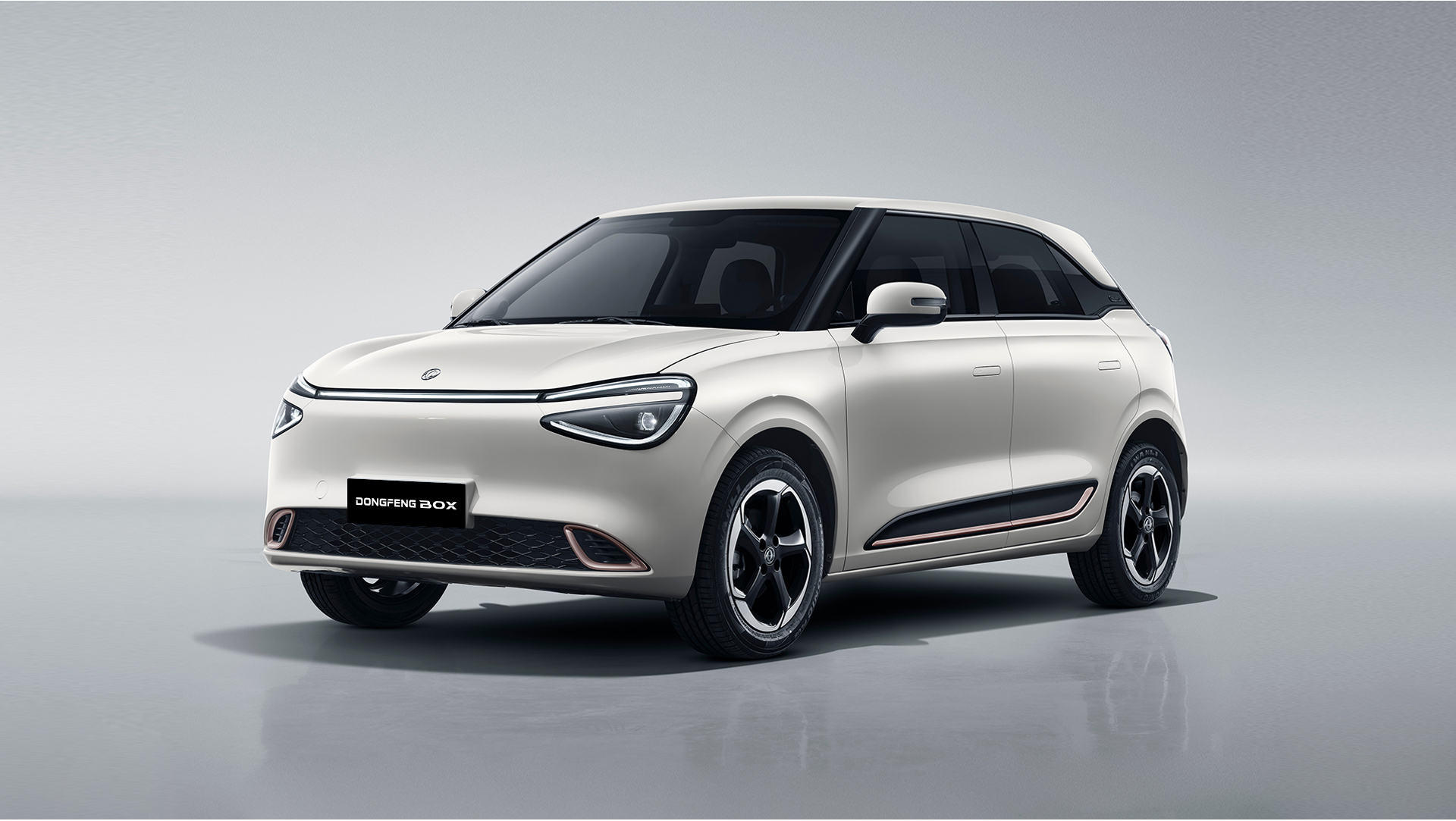 Autozone - اسعار و مواصفات دونج فينج بوكس الجديدة – ارخص سيارة كهربائية ...